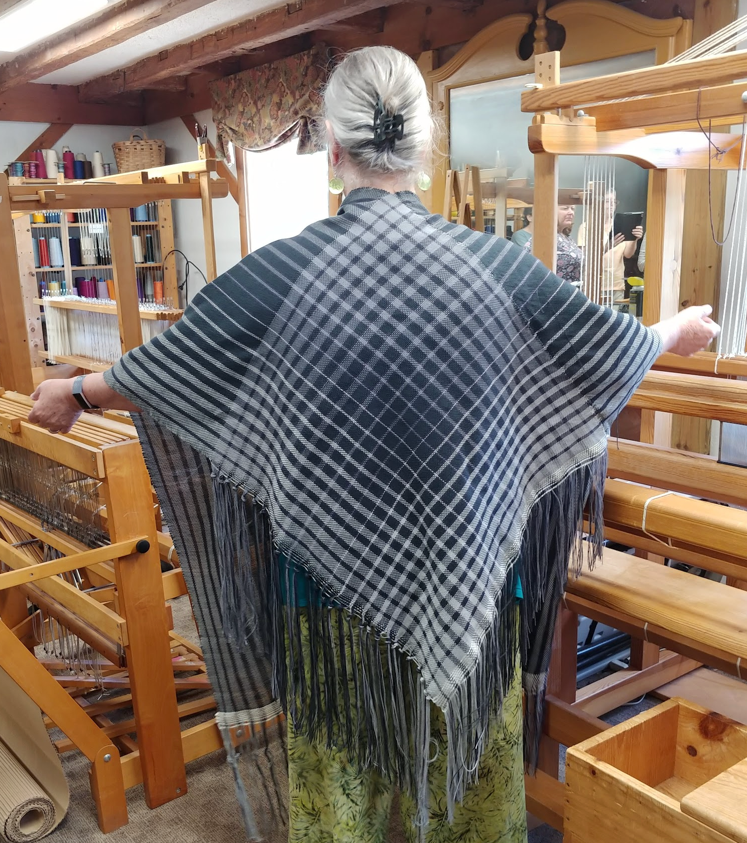 V-Shaped Shawls July 8-10, 2026 – Red Stone Glen Fiber Arts Center
